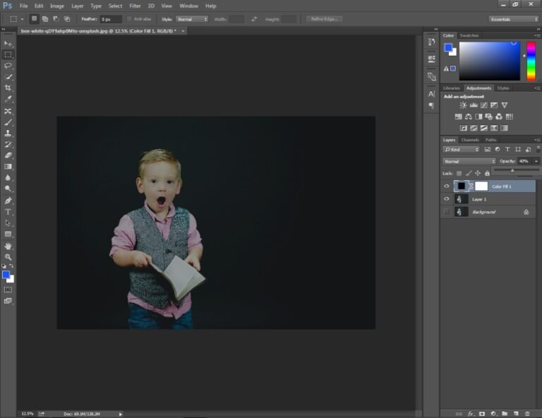 Spotlight Effect Photoshop- Create Realistic Spotlight in 2 Minutes